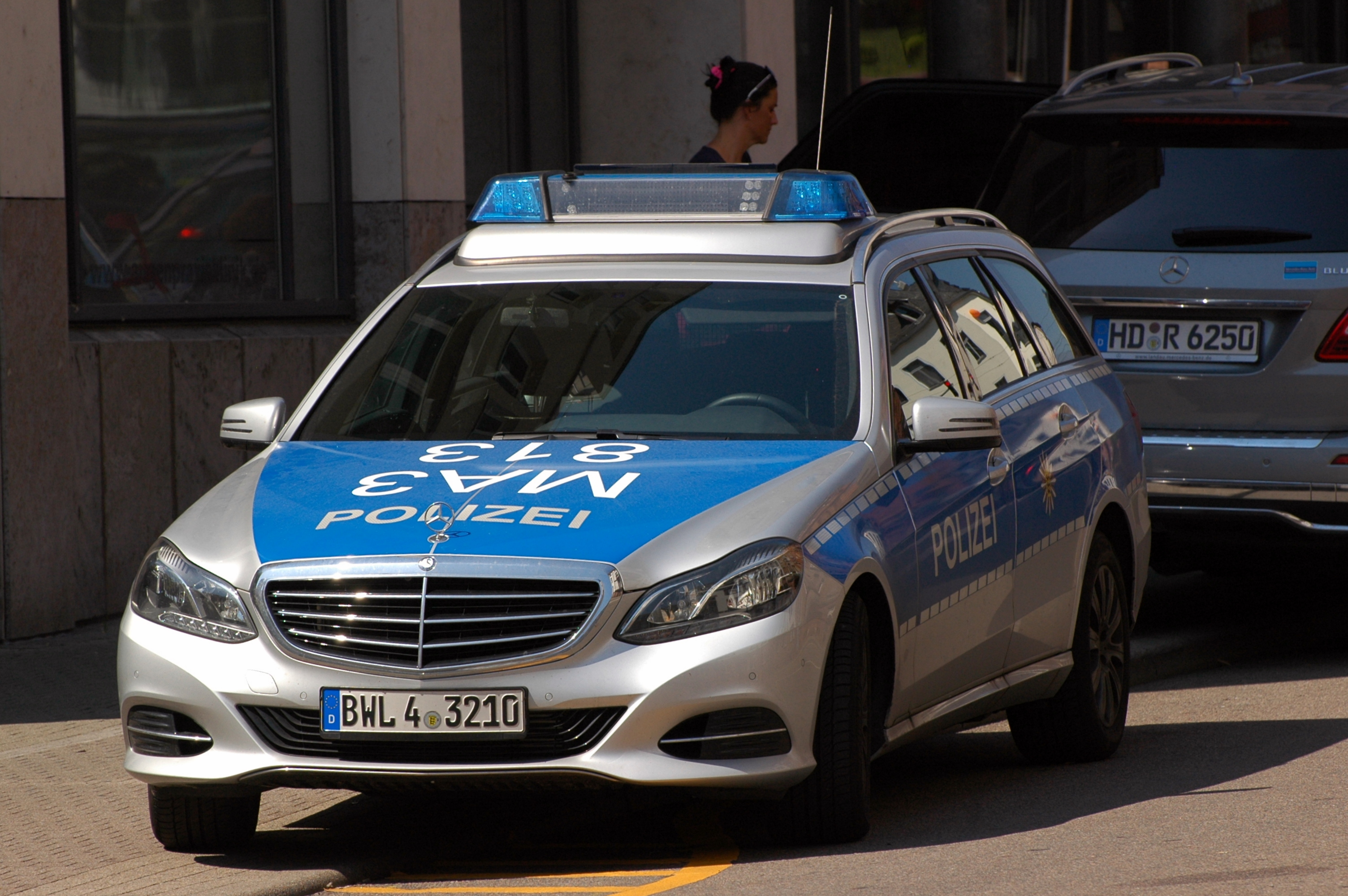 Heidelberg_-_Mercedes-Benz_Polizei_MA3-813_BWL4_3210 – FDP Heidelberg